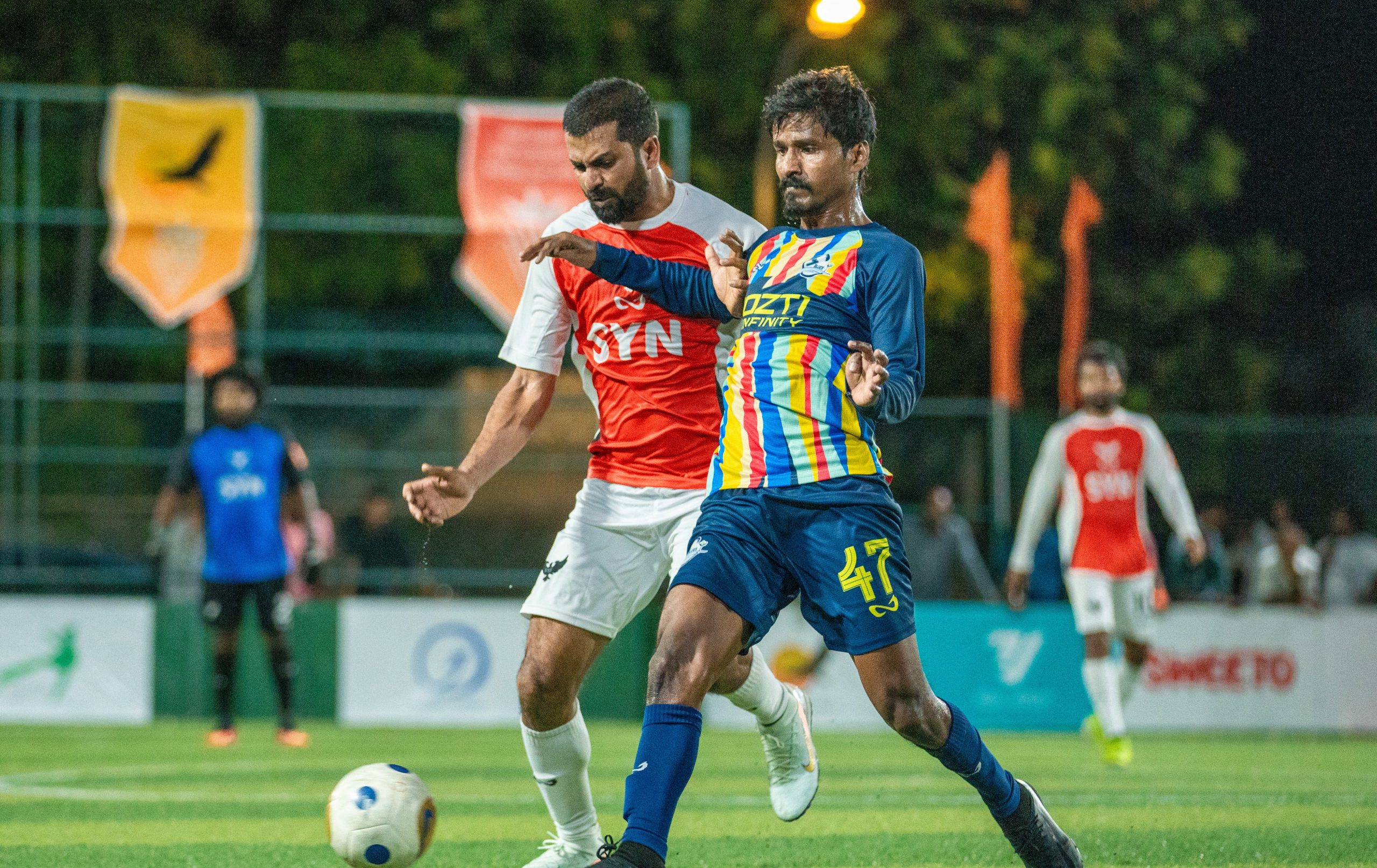 Laamu Blues ah dhevana molhu, Afeyn aai Everly in feshy molhakun - LaamuMV